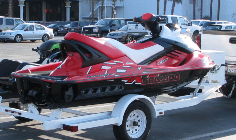 How Much Does a Jet Ski Weigh? PWC/Trailer Weight - JetSkiTips.com