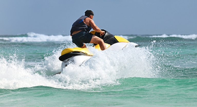 The Big Jet Ski Wakeboard Guide - Requirements, Equipment and More ...